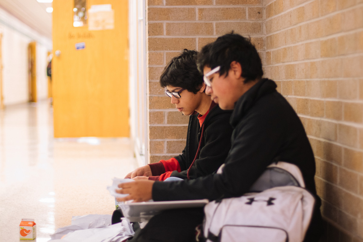 Free Images : man, interaction, room, photography, conversation ...